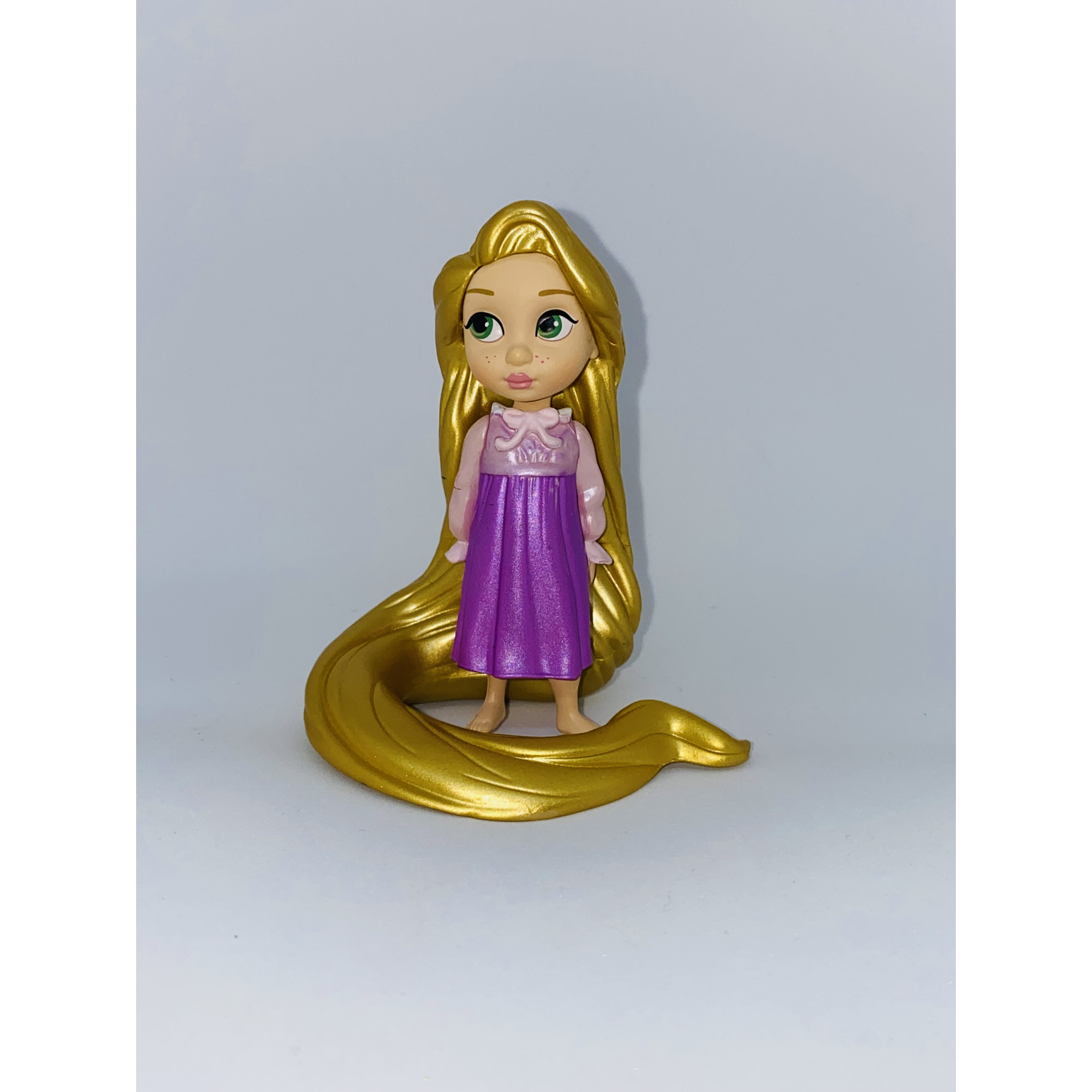 Disney Aranyhaj hercegnő animator baby baba figura 10 cm - Disney Store ...